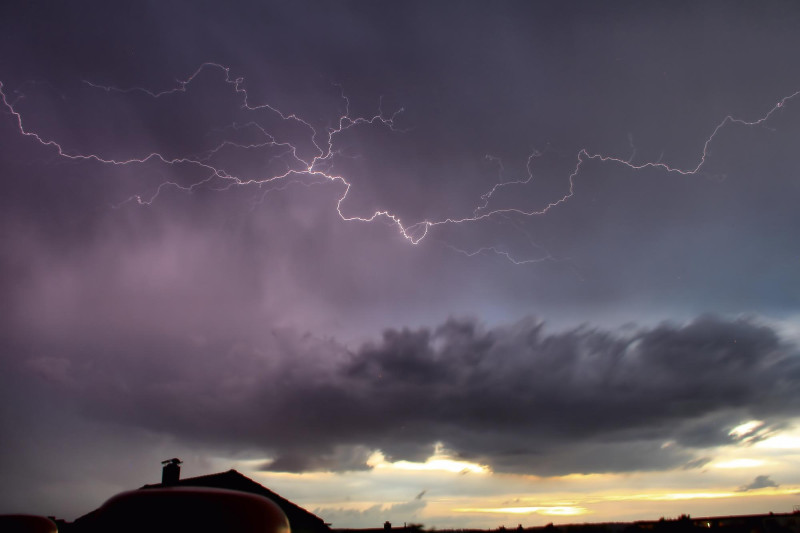Comment se forme un orage ? Décryptage d’un phénomène météo spectaculaire